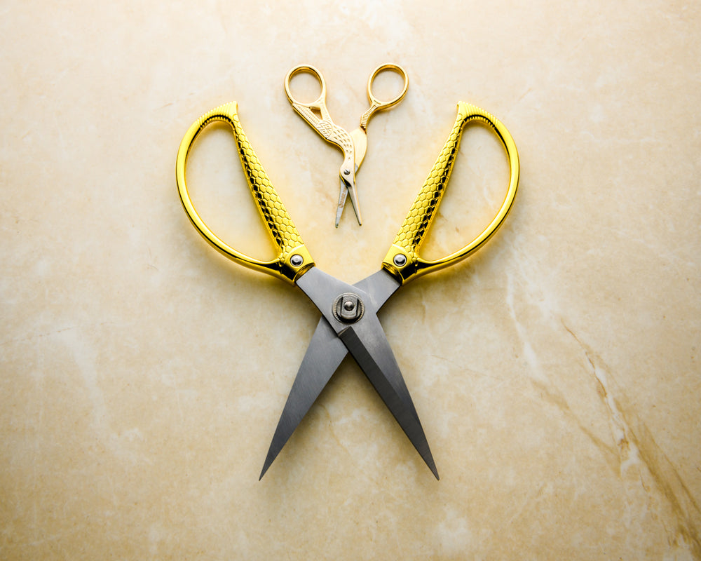 Rogue Paq XL Utility Scissors With Snake Scale Handles | roguepaq.com